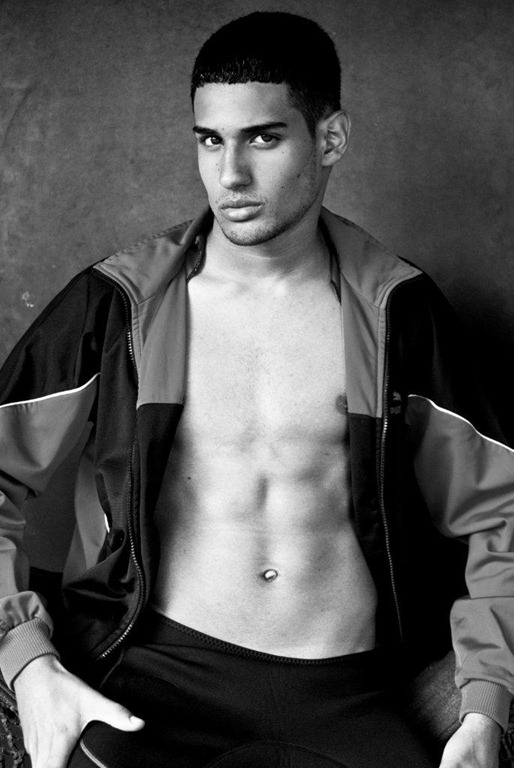 NEWCOMER BRUNO CARVALHO | THE DIDIO'S EYES